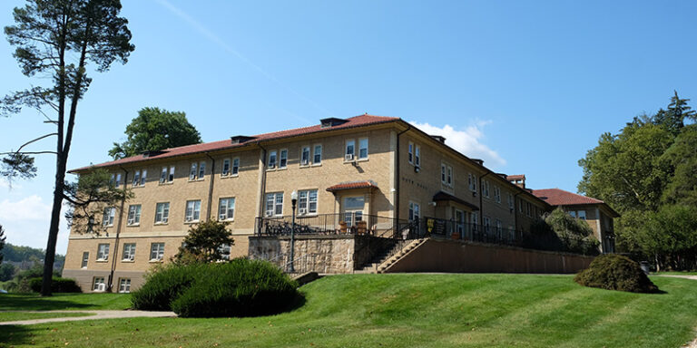 Residence Halls | Cedar Crest College